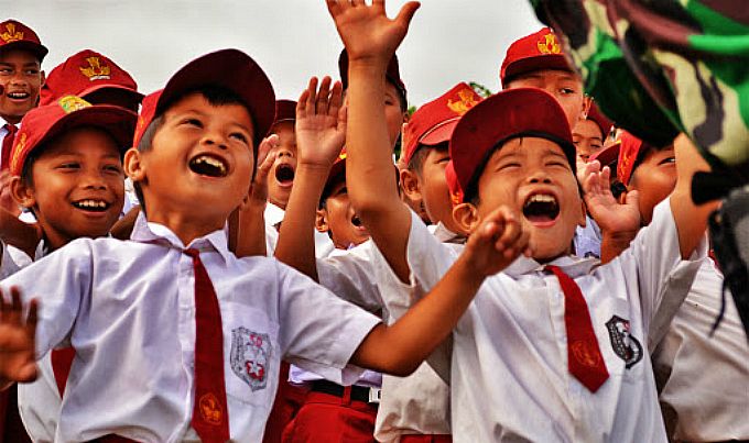 Full Day School, Indikasi Terpuruknya Kualitas Pendidikan - BERNAS.id